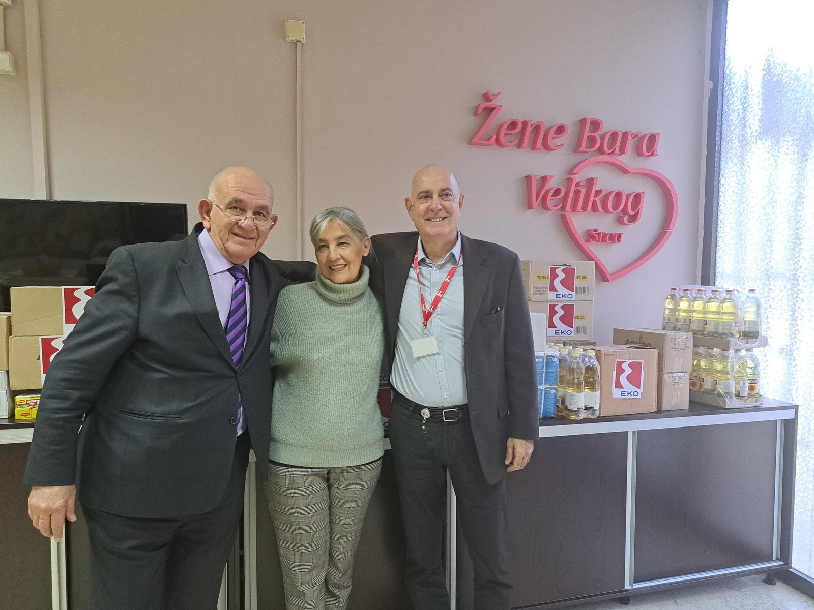 Ambasada Grčke nastavila lijepu tradiciju, obezbijeđena nova donacija za Narodnu kuhinju u Baru ...